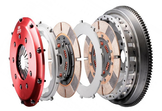 EMBRAYAGE - MECANIQUE - HYDRAULIQUE - CENTRIFUGE - PILOTE - DOUBLE